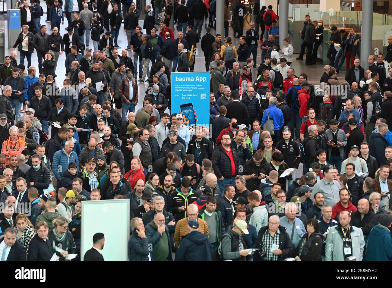 Large crowd at the opening on October 24th, 2022. Fascination bauma ...