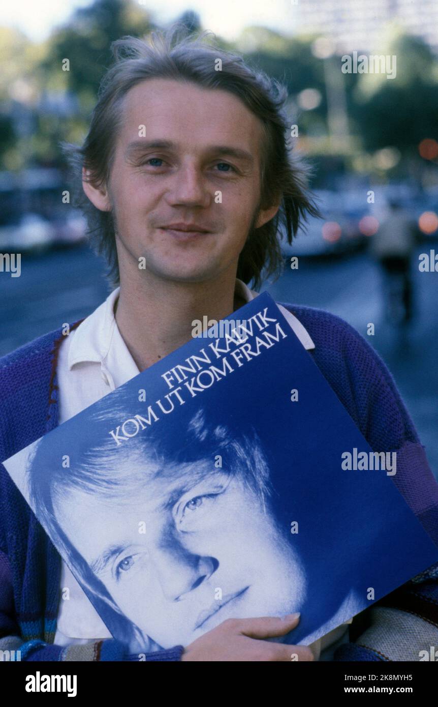 1979 singer singer finn kalvik photo hi-res stock photography and ...