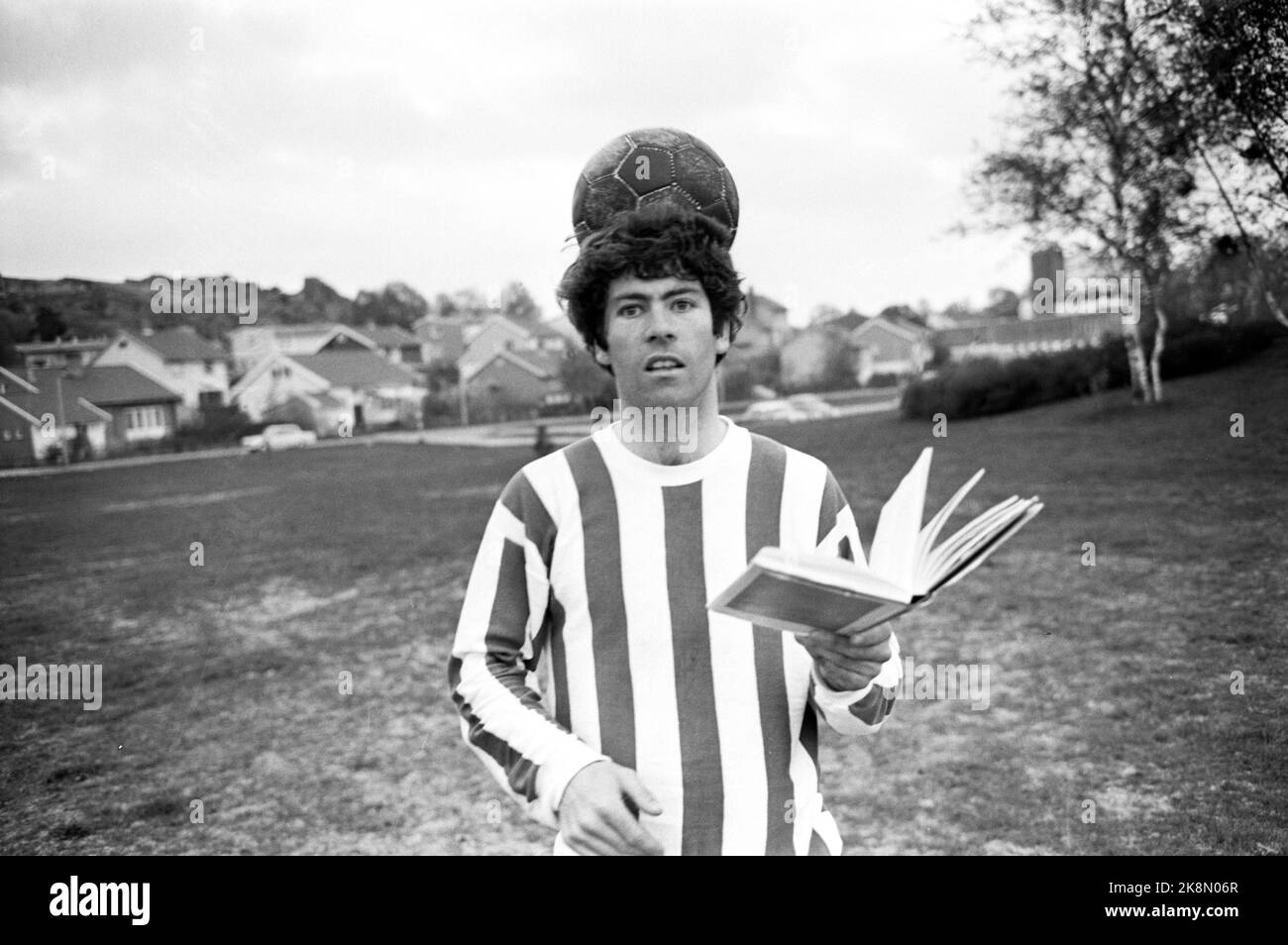 Fotballklubb hi-res stock photography and images - Alamy