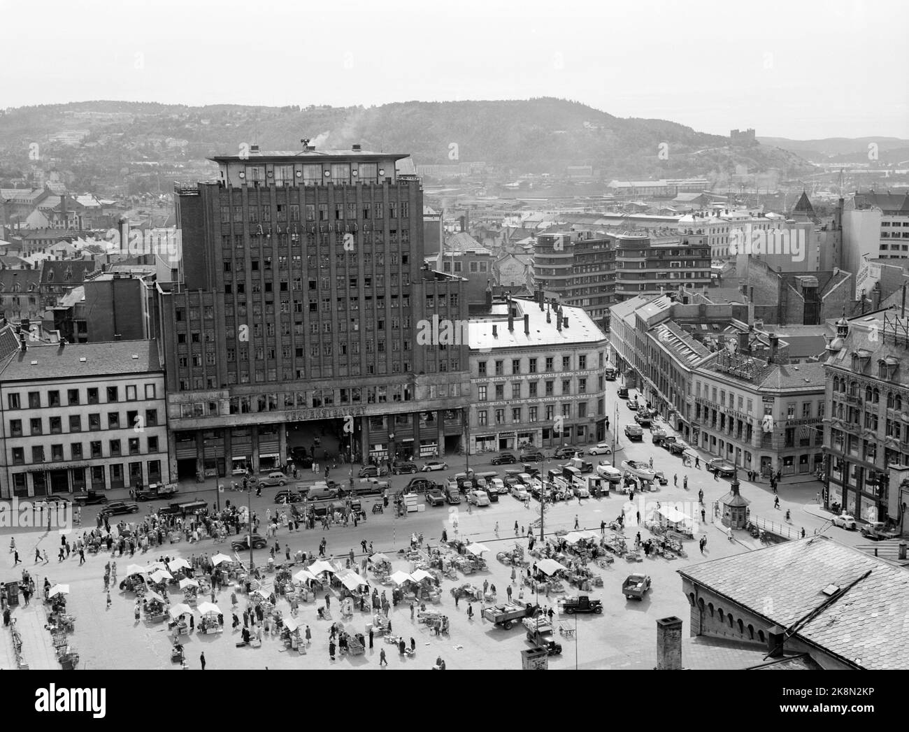 Oslo ca 1950 Overview picture of Youngstorget with the ...