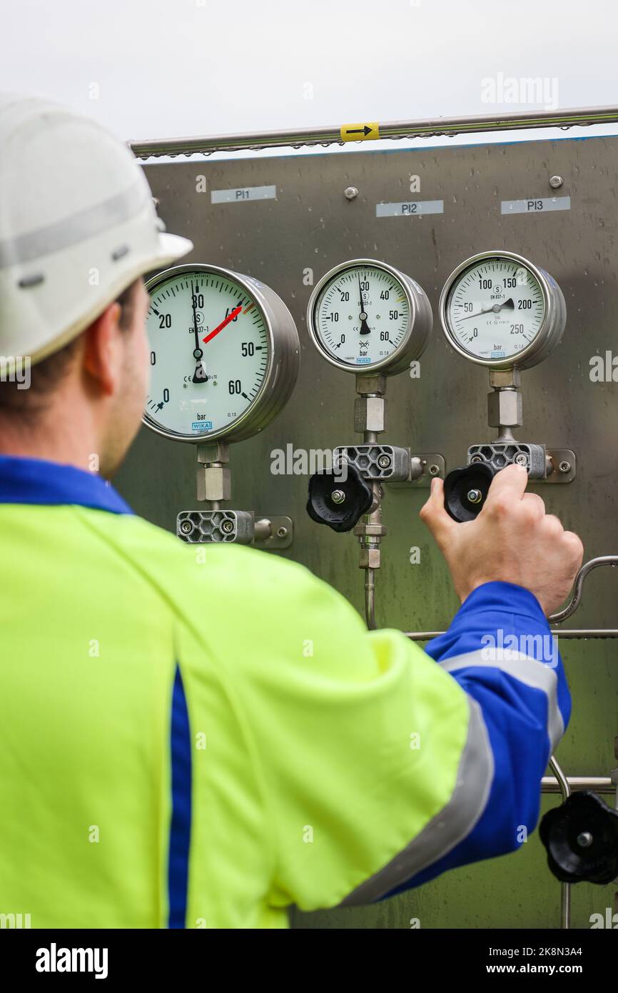 Holzwickede, North Rhine-Westphalia, Germany - Natural gas grid for ...