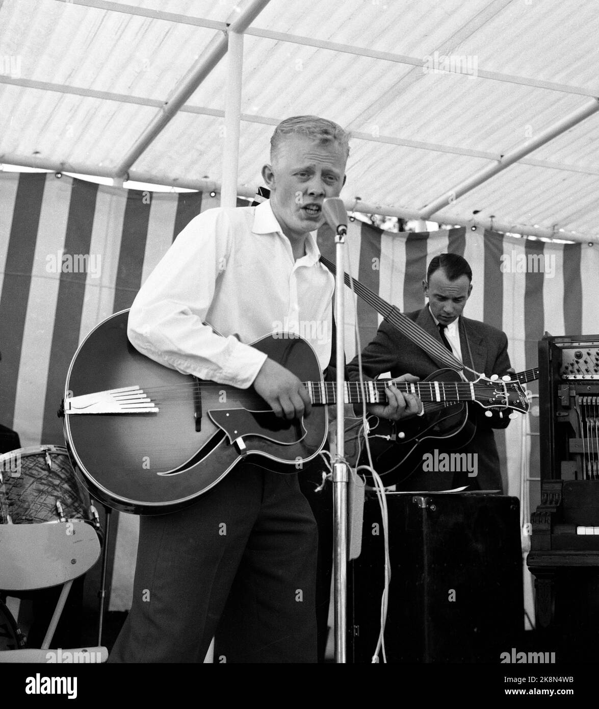 Rocke pelle hi-res stock photography and images - Alamy