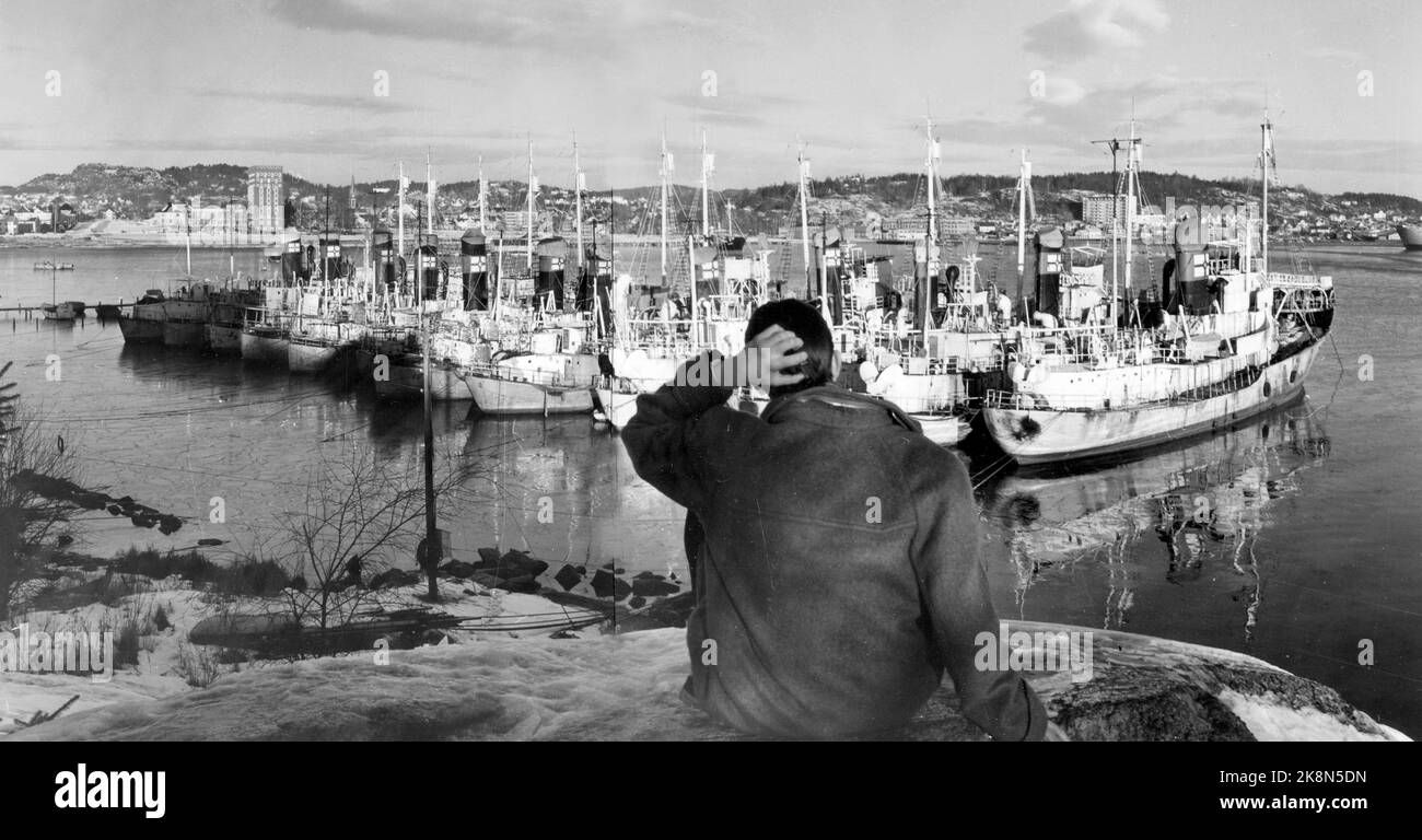 Age storlokken current ntb boats whaling harbors hi-res stock ...