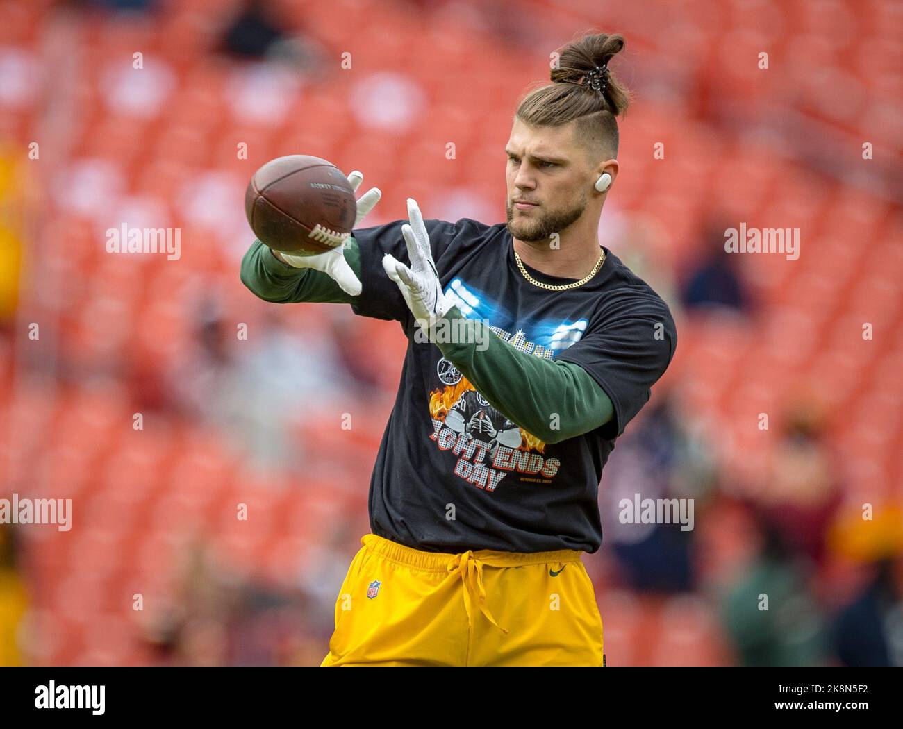 Robert tonyan hi-res stock photography and images - Alamy