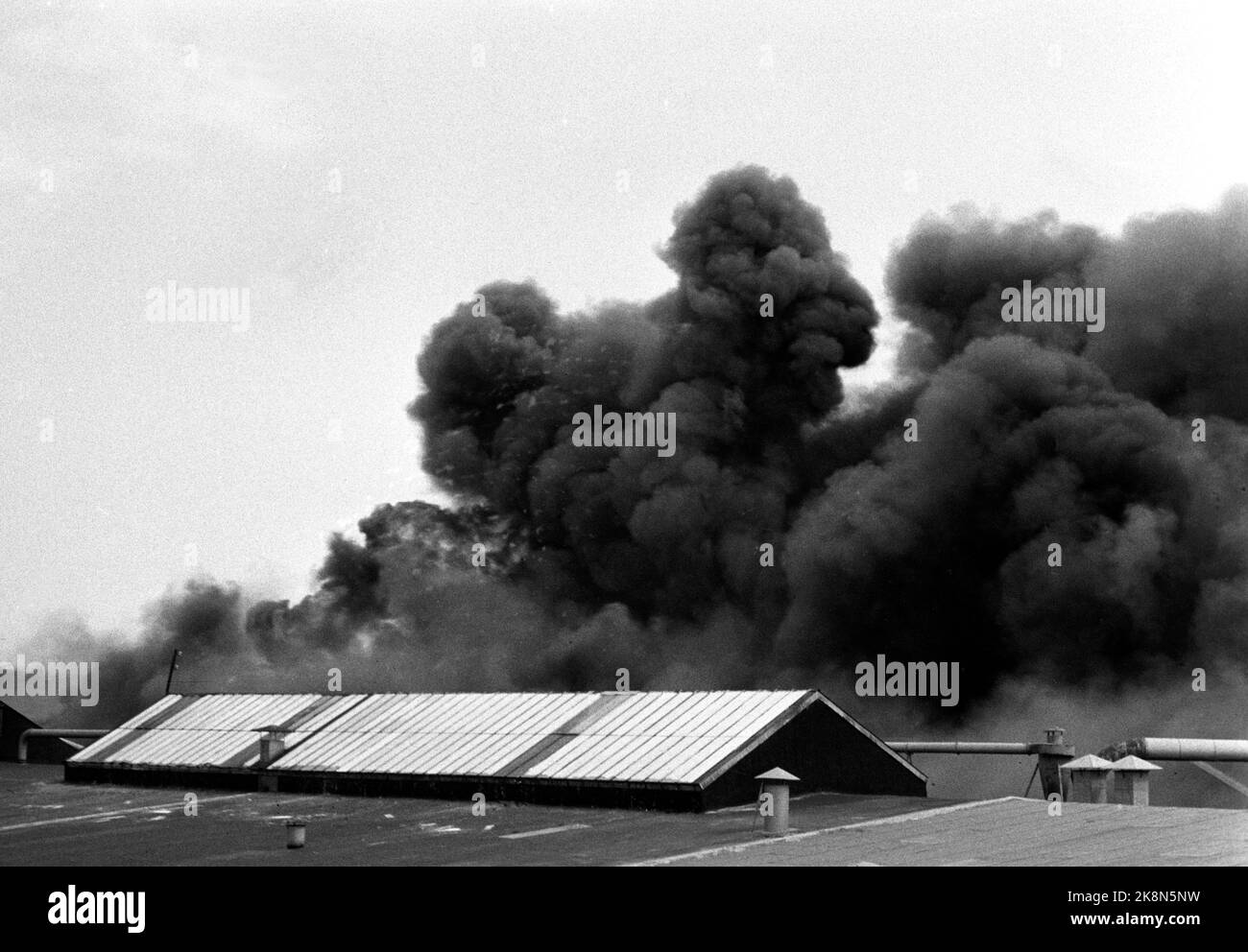 Ntb ntb smoke development fires industrial fires hi-res stock ...