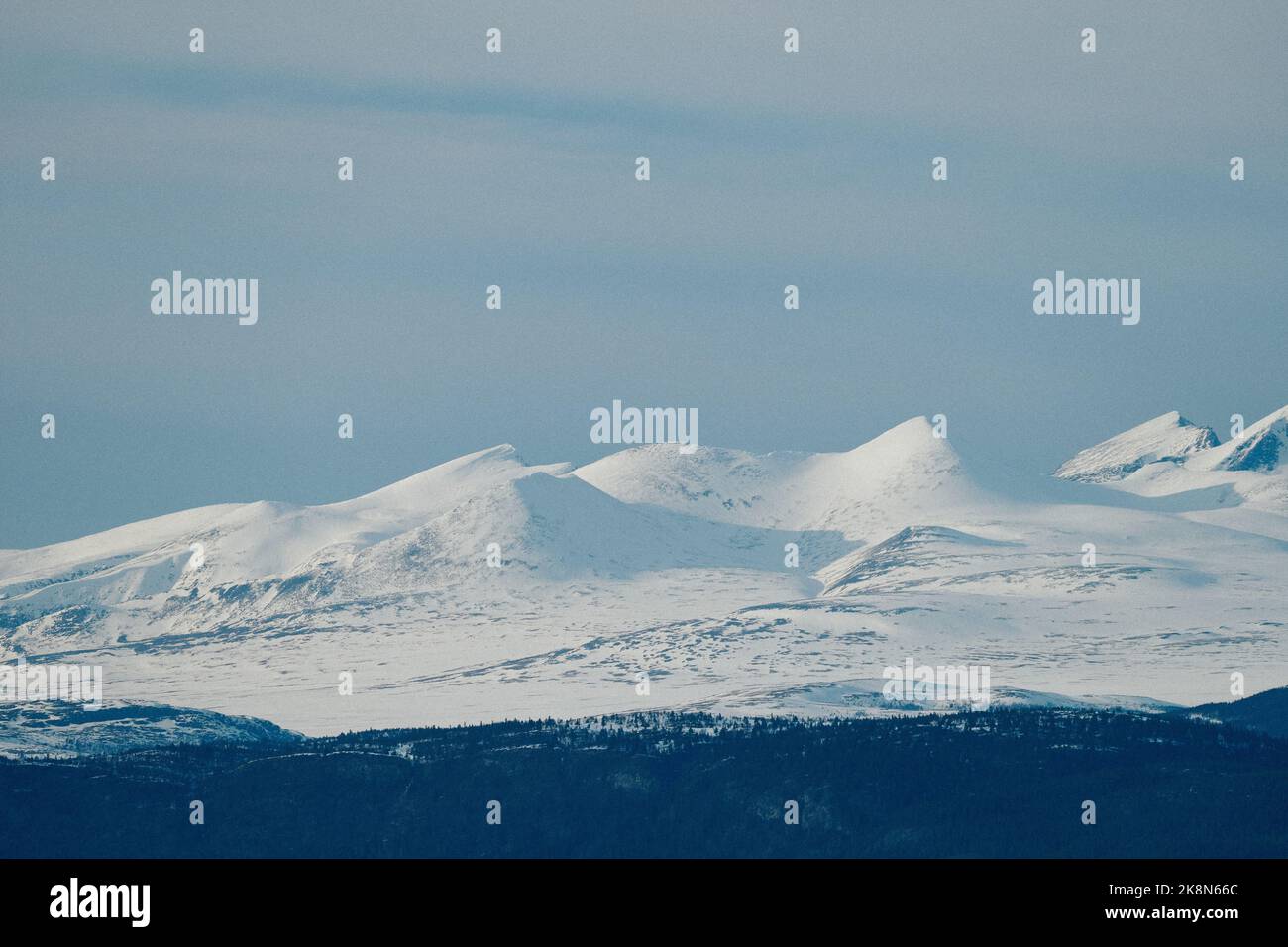 The Rondane Mountains covered in snow during winter Stock Photo - Alamy