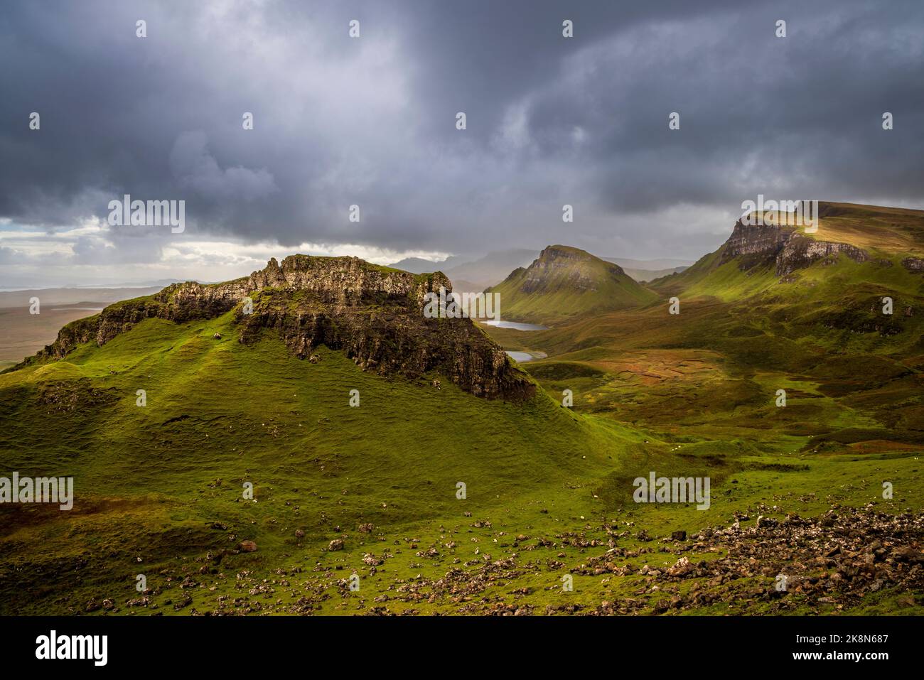Cnoc a Mheirlich from the Quiraing path on the Trotternish Ridge, Isle ...