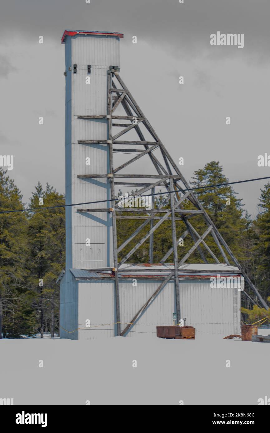 A vertical shot of a mining headframe at the junction near Cobalt ...