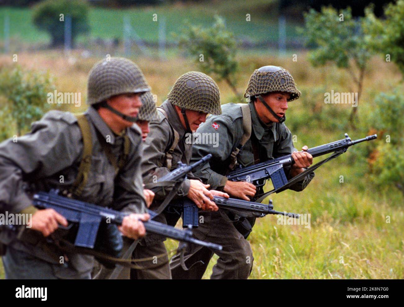 Jon eeg ntb ntb the norwegian royal house uniform firearm hi-res stock ...