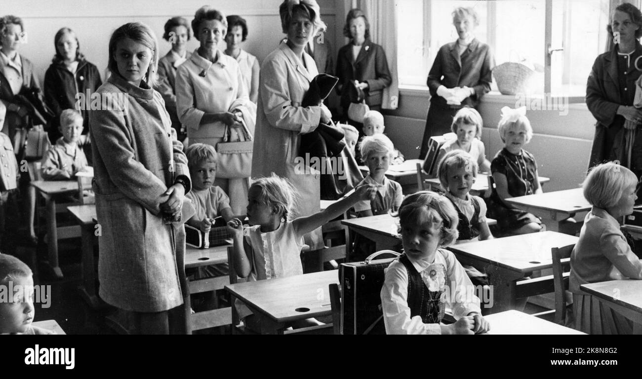 Ntb archive ntb classroom schools daily life children school mothers hi ...