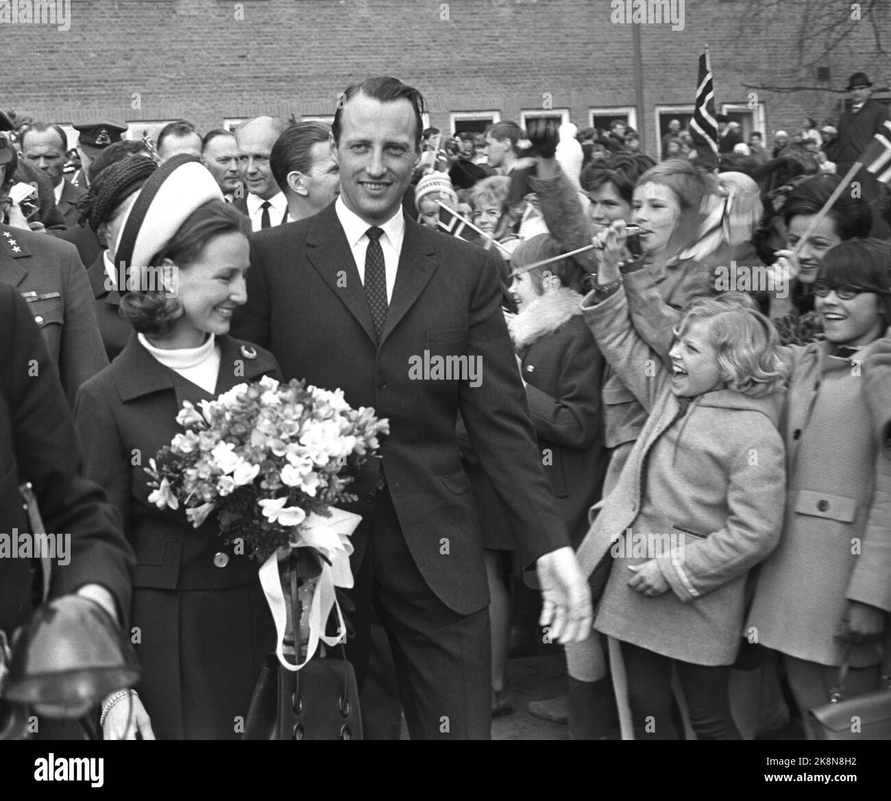 Solbergelva, Drammen 19680327: In the engagement period: Sonja ...