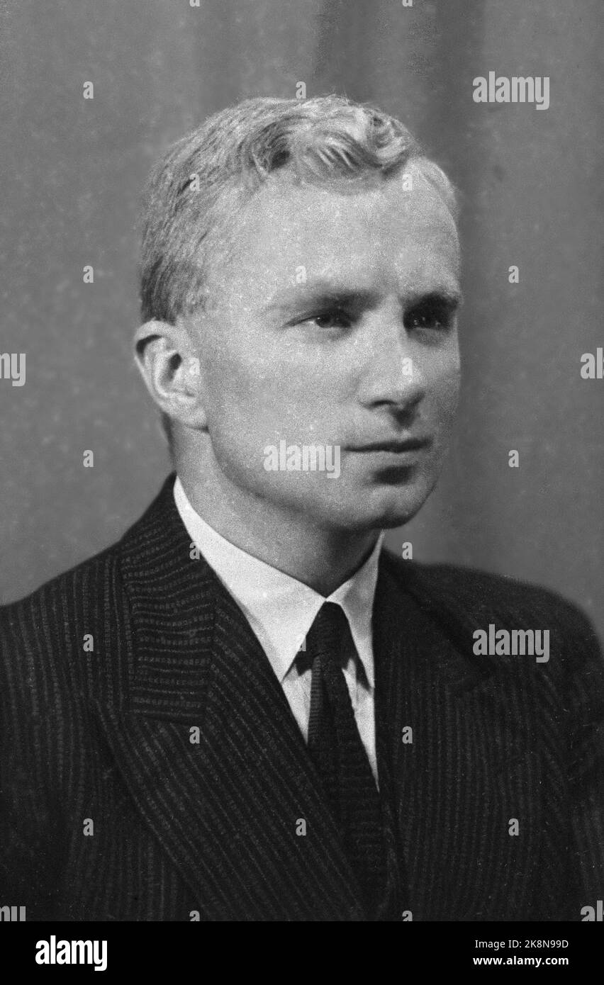 Oslo 1946 supreme court judge ernst fredrik eckhoff photo Black and ...