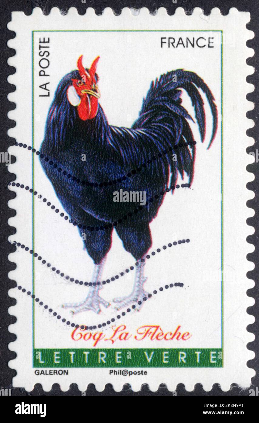 Timbre oblitéré Coq La Flèche, La Poste, France, Lettre verte Stock ...