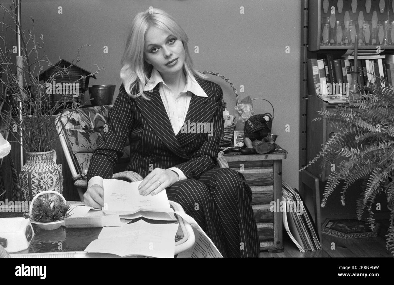 Kristiansand 19760102 lillian muller Black and White Stock Photos ...