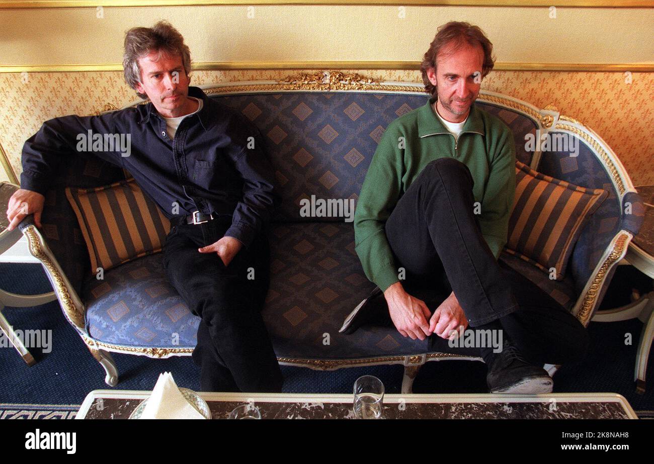 Mike rutherford hi-res stock photography and images - Alamy