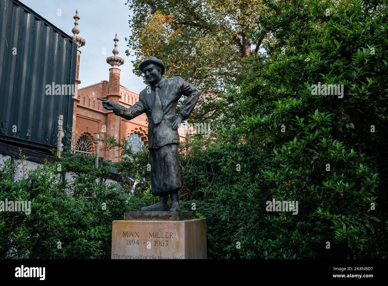 Max miller uk hi-res stock photography and images - Alamy