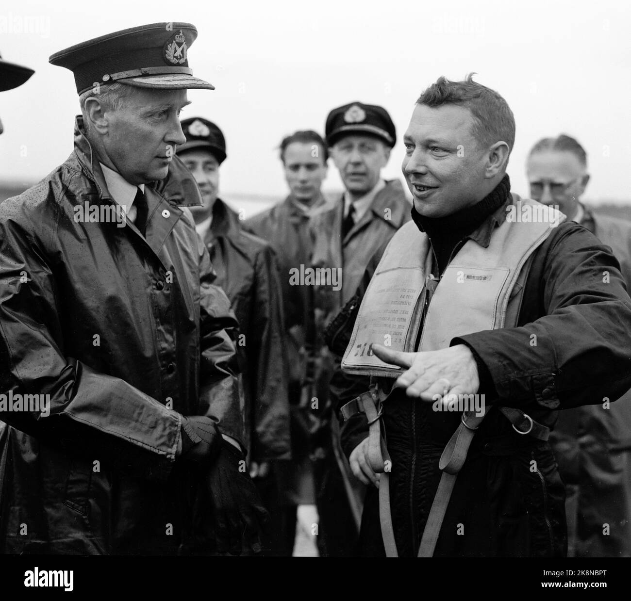 Oslo 19540915 Rygge airport / flight station opens. Here Colonel Eigil ...