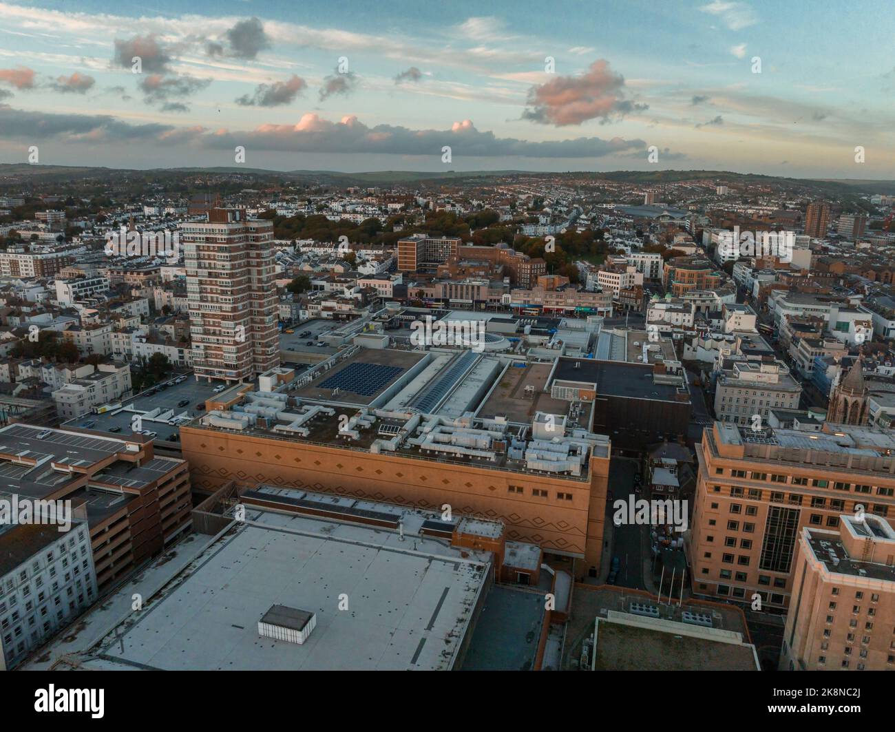 Beautiful Brighton beach view. Magical sunset and stormy weather in ...