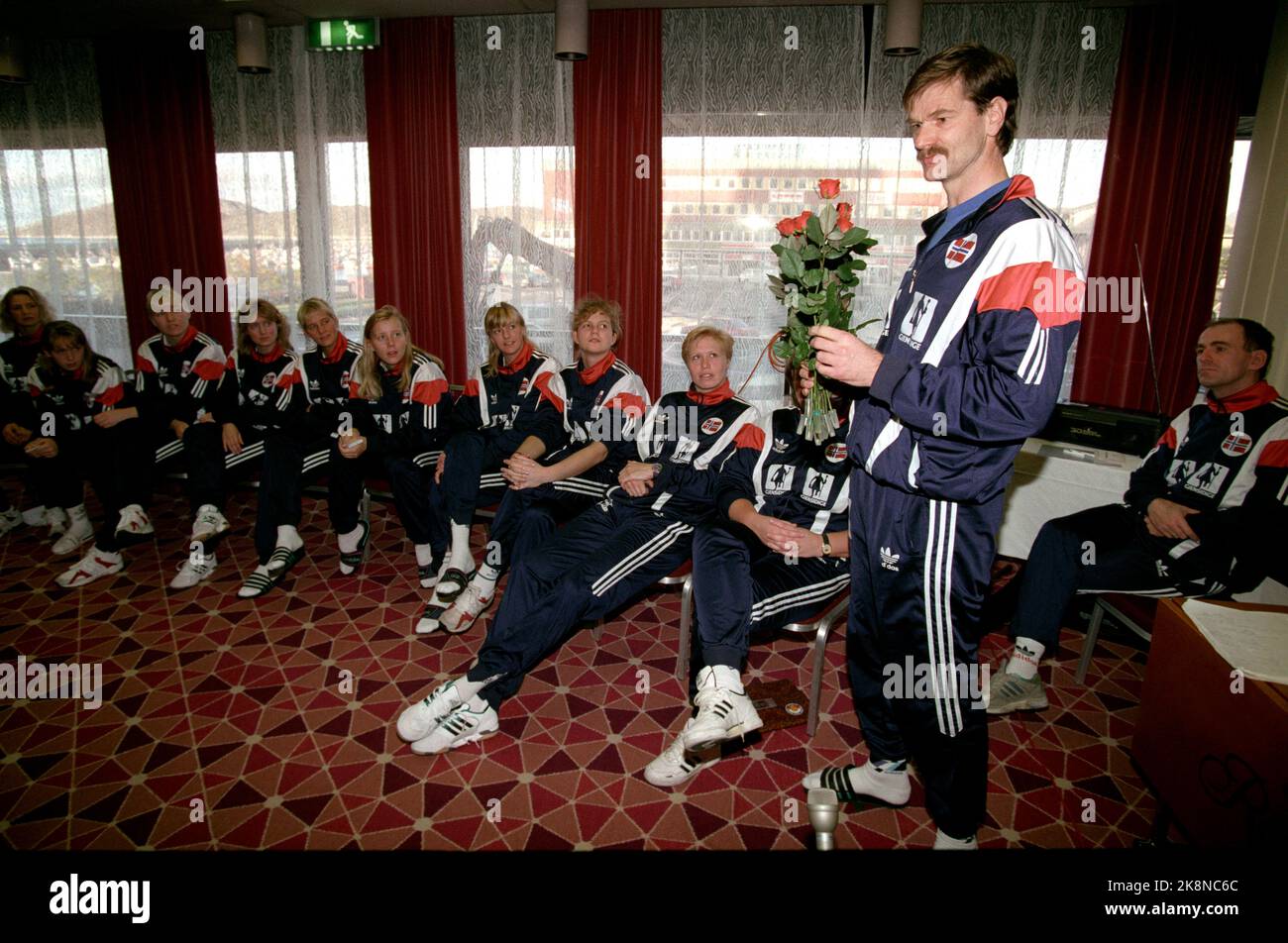 Handball coach for the norwegian team sven tore jacobsen photo hi-res ...