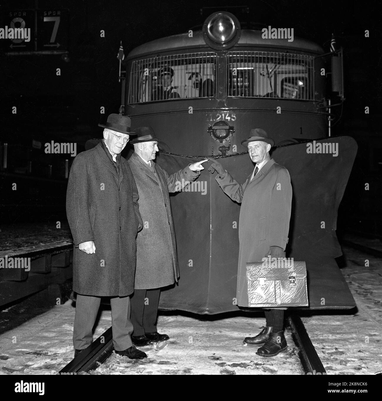 Oslo 19641207 Bergensbanen electrified. Here are three key people ...