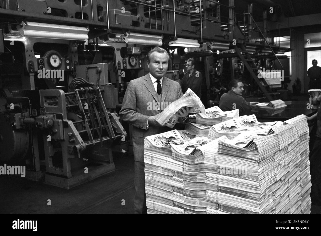 Norwegian magazine our homes at the printing press photo hi-res stock ...