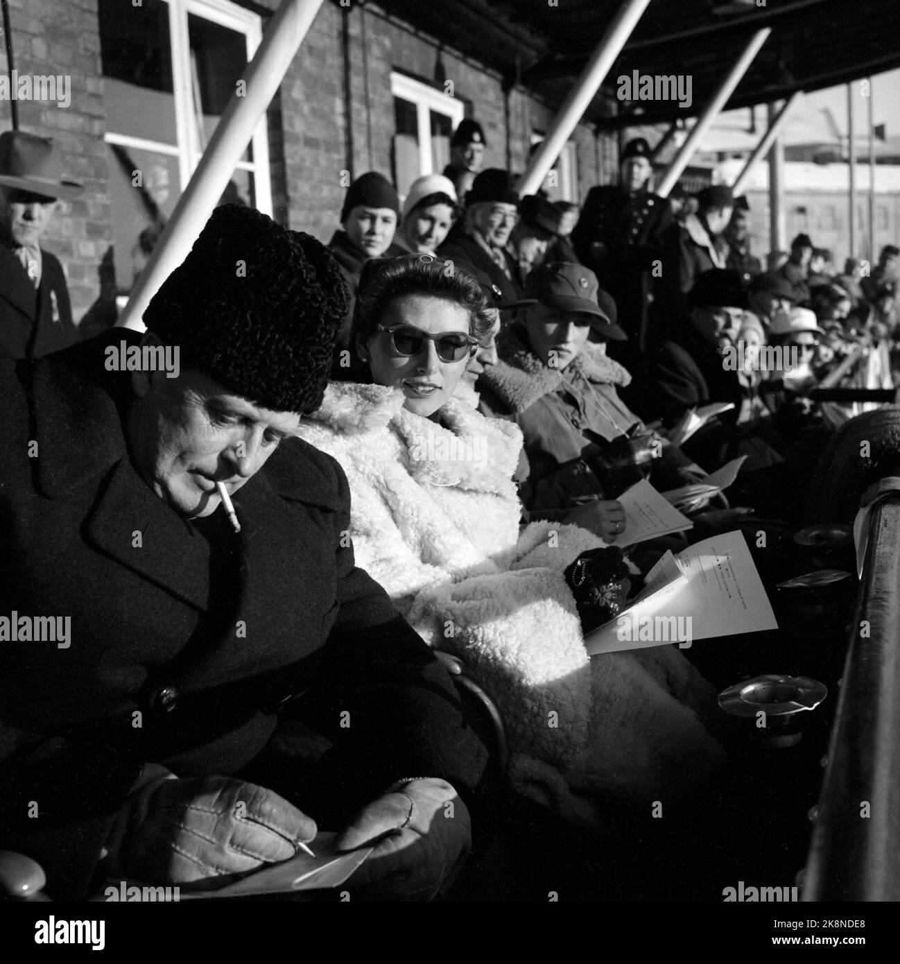 19560211 hi-res stock photography and images - Alamy