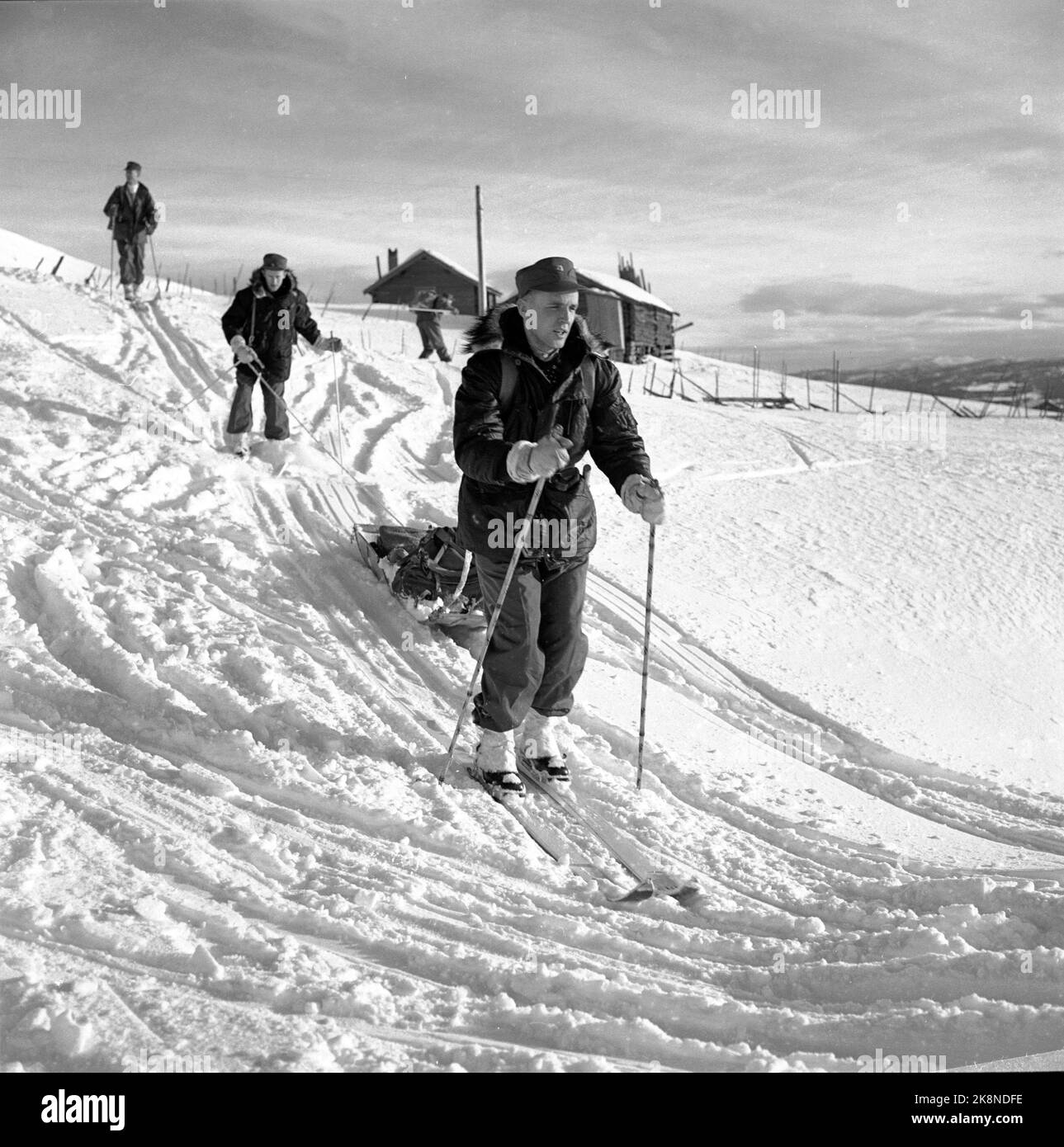Storefjell 25-30 January 1955. The Norwegian Red Cross Relief Corps ...