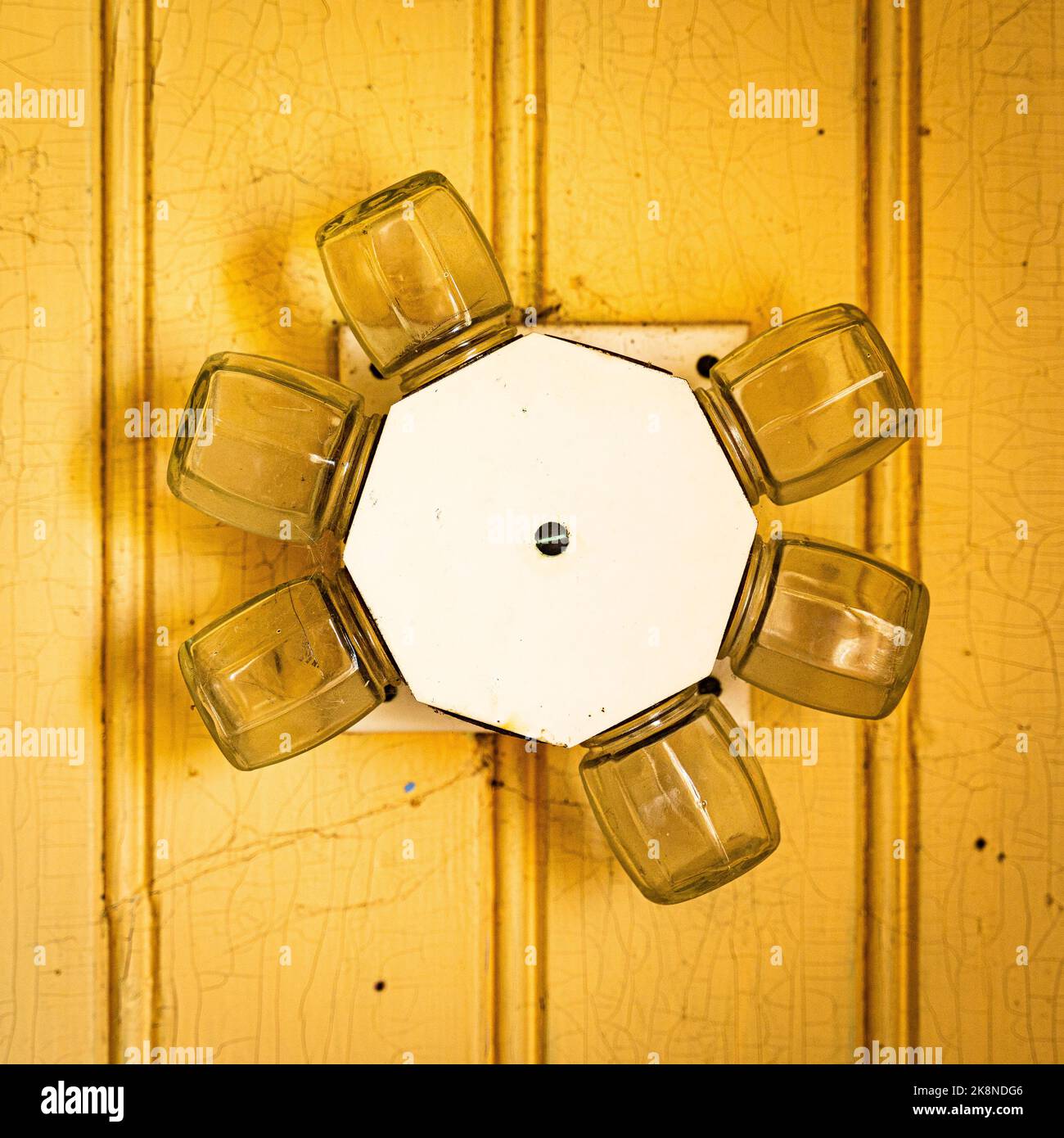 spice container wheel Stock Photo - Alamy