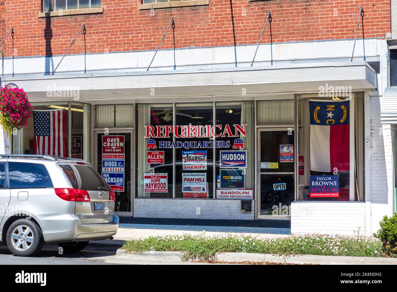 ASHEBORO, NC, USA-26 SEPT 2022: Republican Headquarters in downtown ...