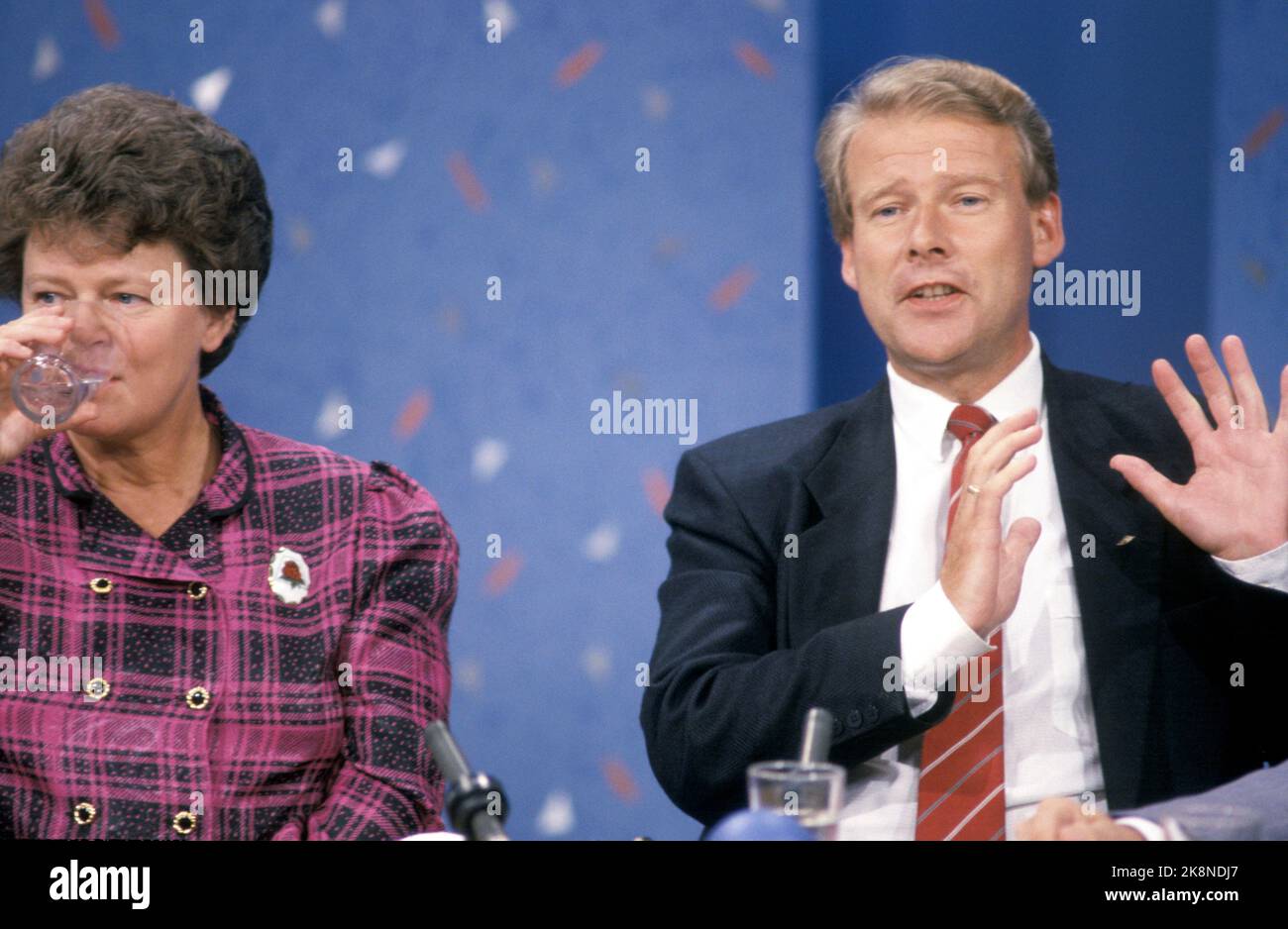 Oslo 198909 - Storting Election 1989 Party leader in Frp Carl I. Hagen ...