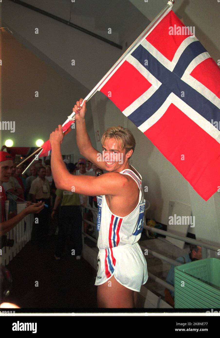 Helsinki, Finland 19940808. Em Athletics 1994. Geir Moen cheering with ...