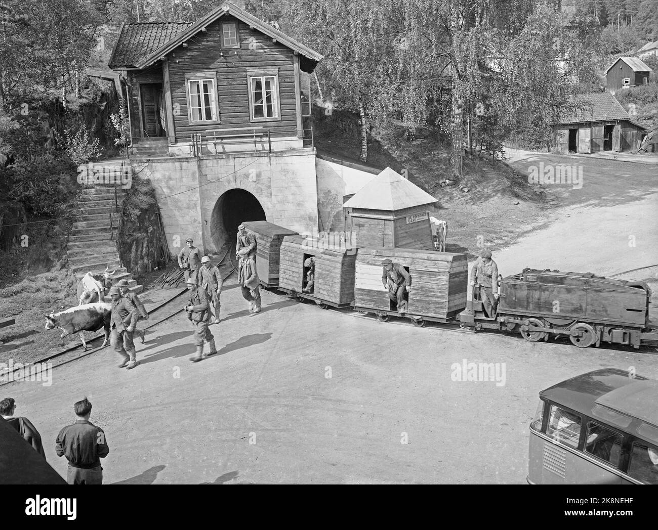 Wiki carries on rails carry miners from the mine photo hi-res stock ...