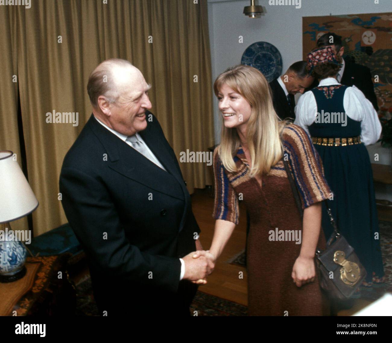 Stockholm, Sweden November 1976. King Olav visits Stockholm. Here King ...