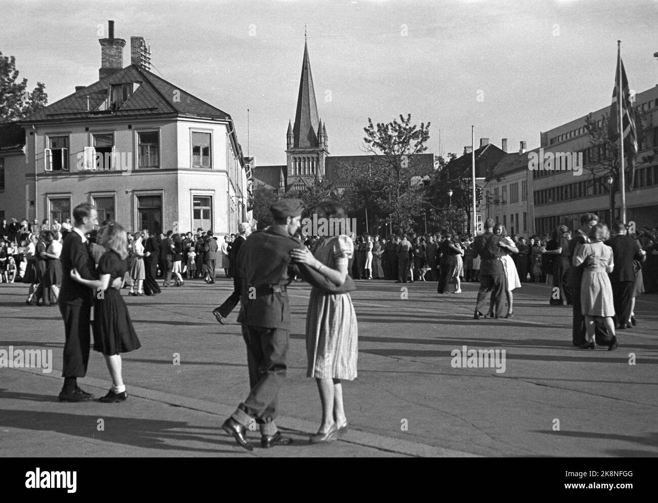 Trondheim 19450630 peace days 1945 allied day in trondheim hi-res stock ...