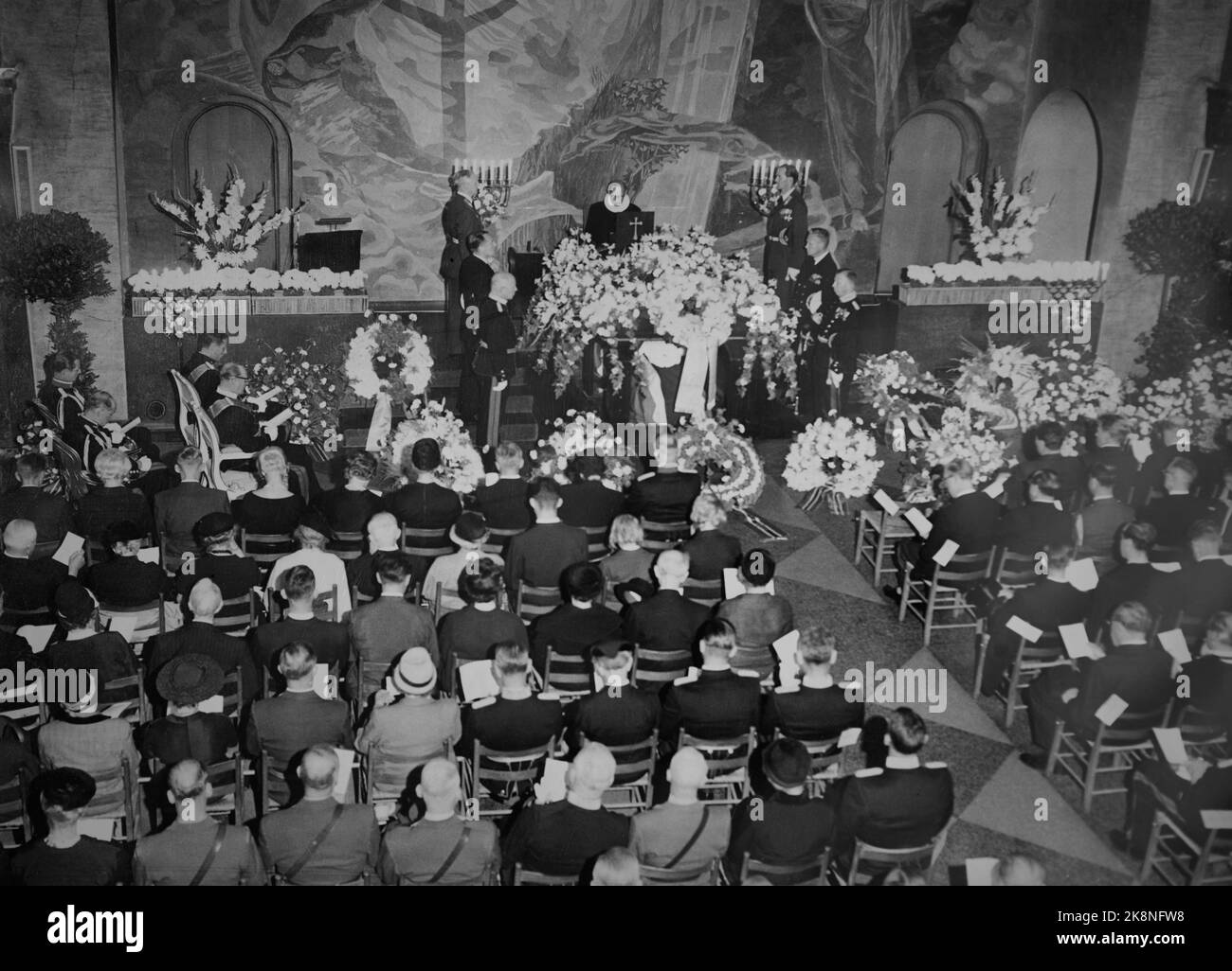 Oslo 19610820 Lieutenant General Otto Ruge is baptized from the Vestre ...