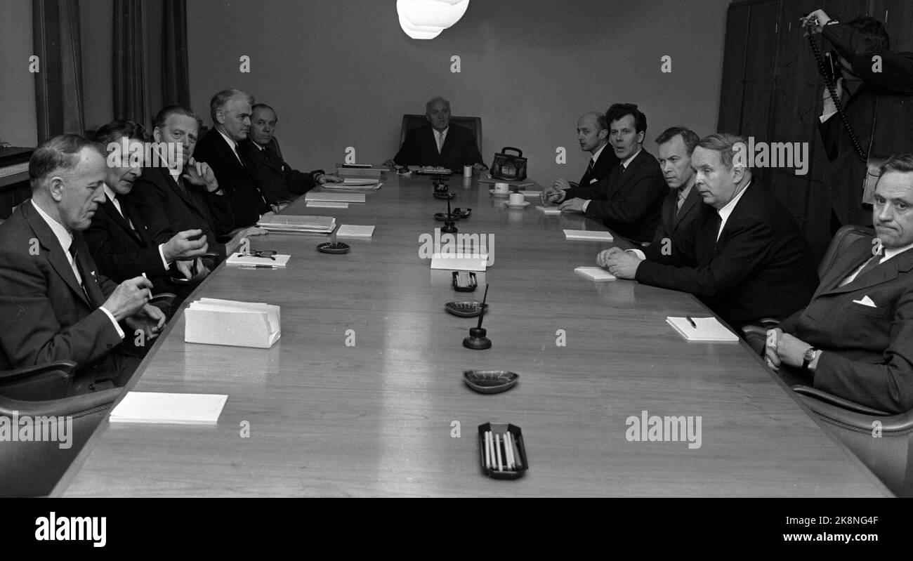 Oslo 19710306 Government crisis after the so -called leak case. Kjell ...