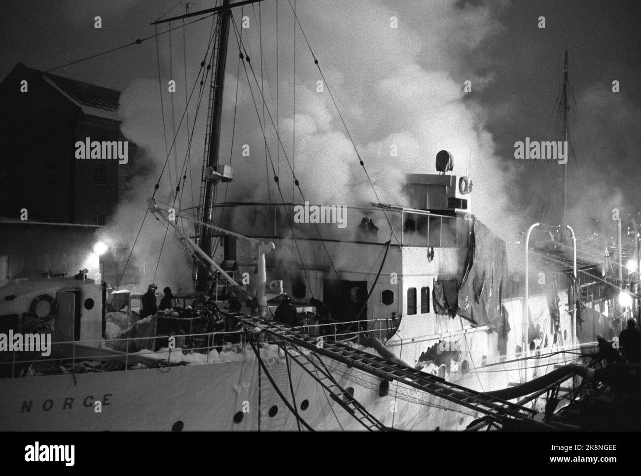 Horten March 12, 1985. The royal ship Norway is burning, it is located ...