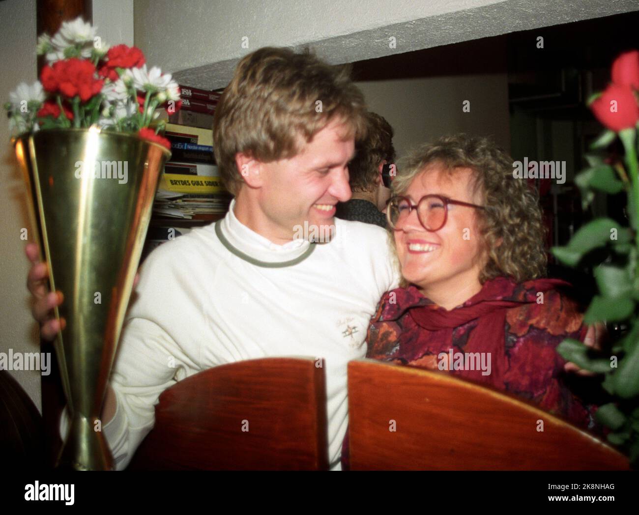 The storting election 1989 svs erik solheim and his wife hi-res stock ...