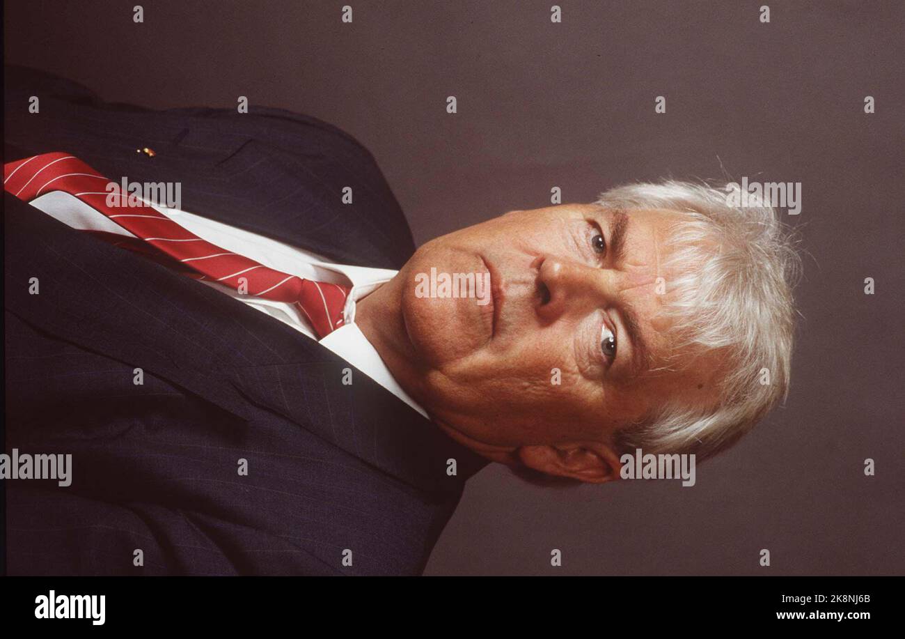 Bjorn owe holmberg alone portrait hi-res stock photography and images ...