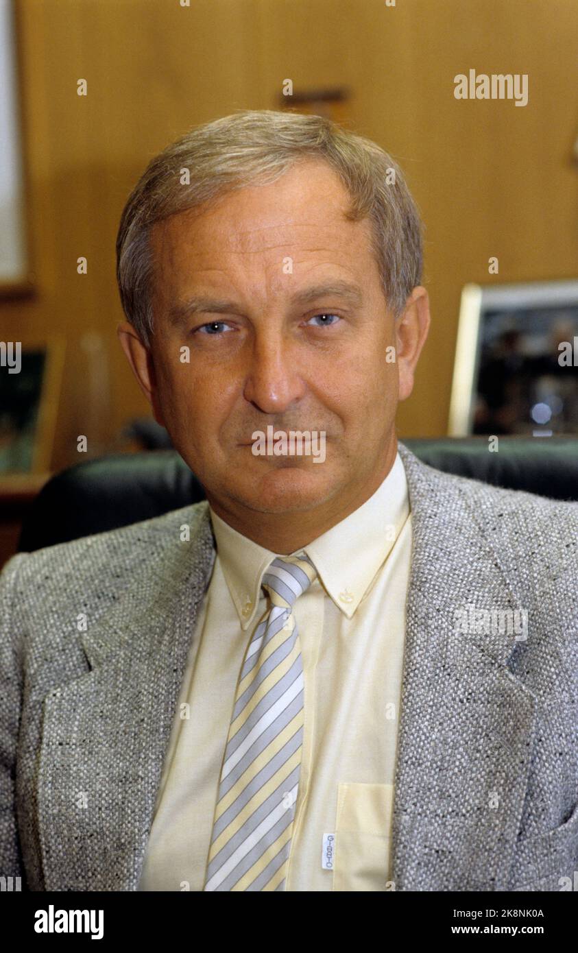 19900820 hi-res stock photography and images - Alamy