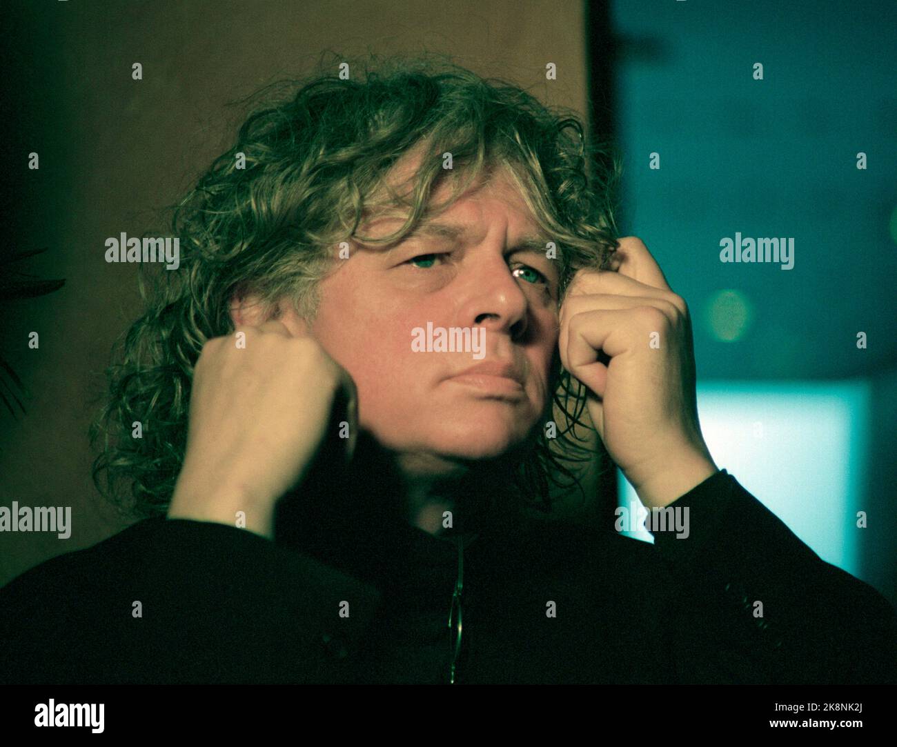 Oslo 19941201: Jan-Erik Ebbestad Hansen has written a book about Odd ...