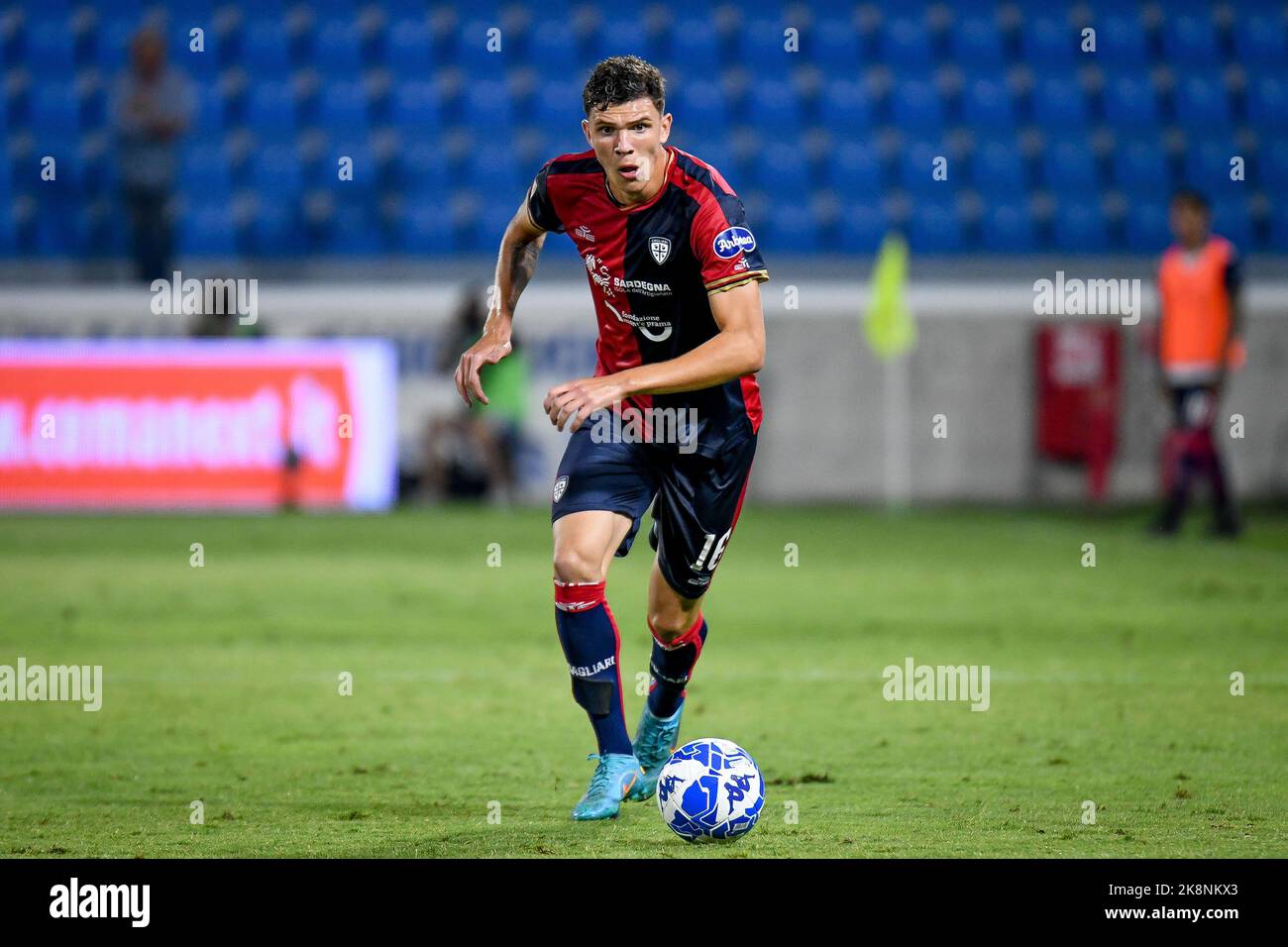 Cagliari calcio portraits archive hi-res stock photography and images ...