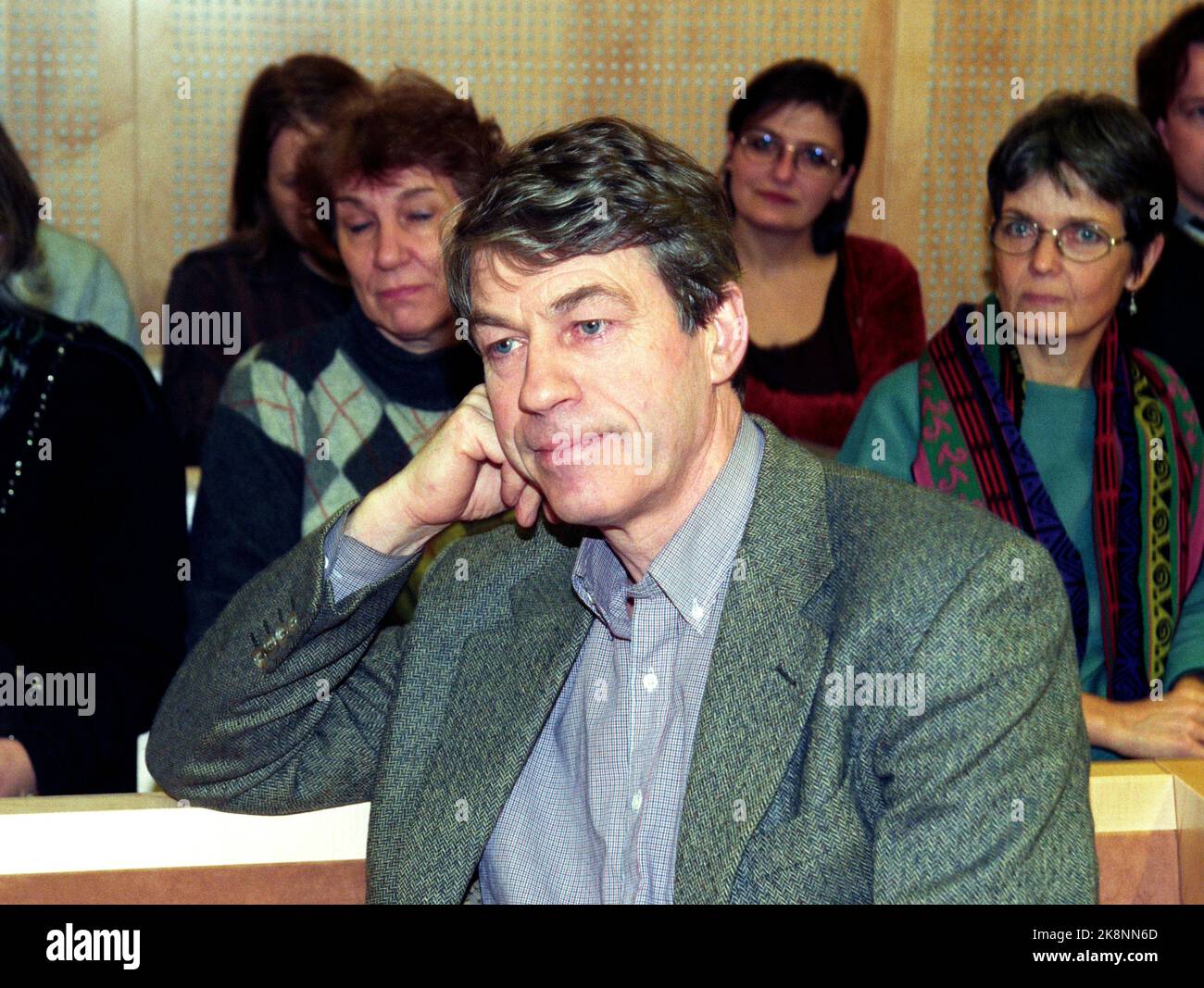 Oslo 19970128 Professor Hans Fredrik Dahl in the witness box during the ...