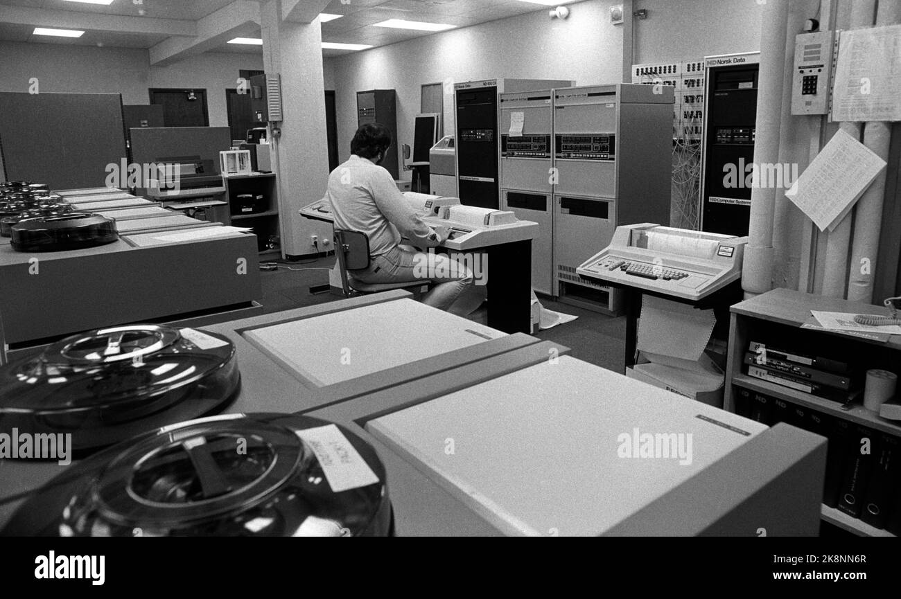 Bjorn sigurdson ntb ntb computers information technology it working men ...