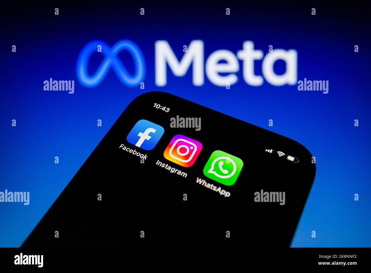 Meta platforms hi-res stock photography and images - Alamy