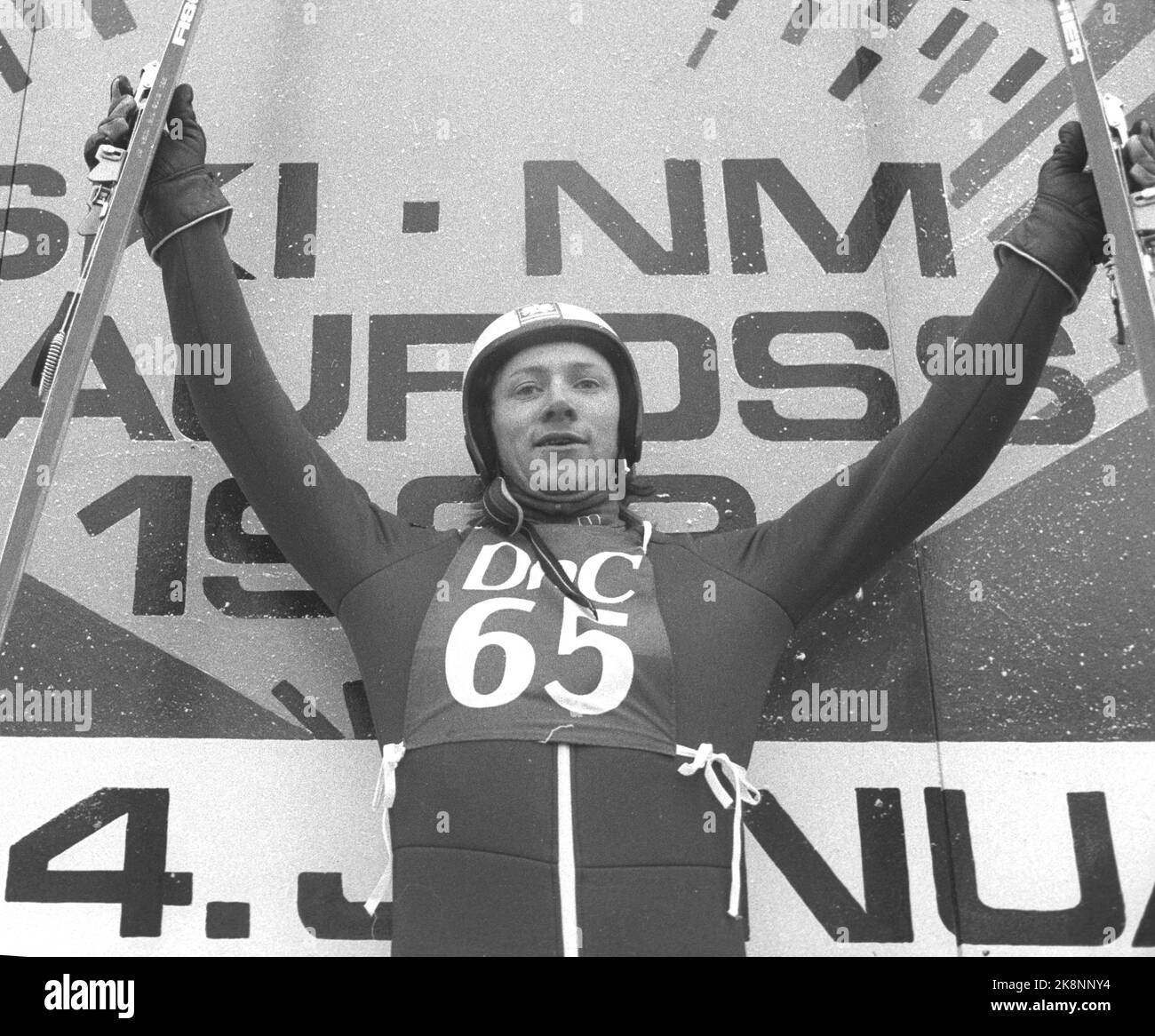 Ntb ntb happiness ski jump alone hi-res stock photography and images ...