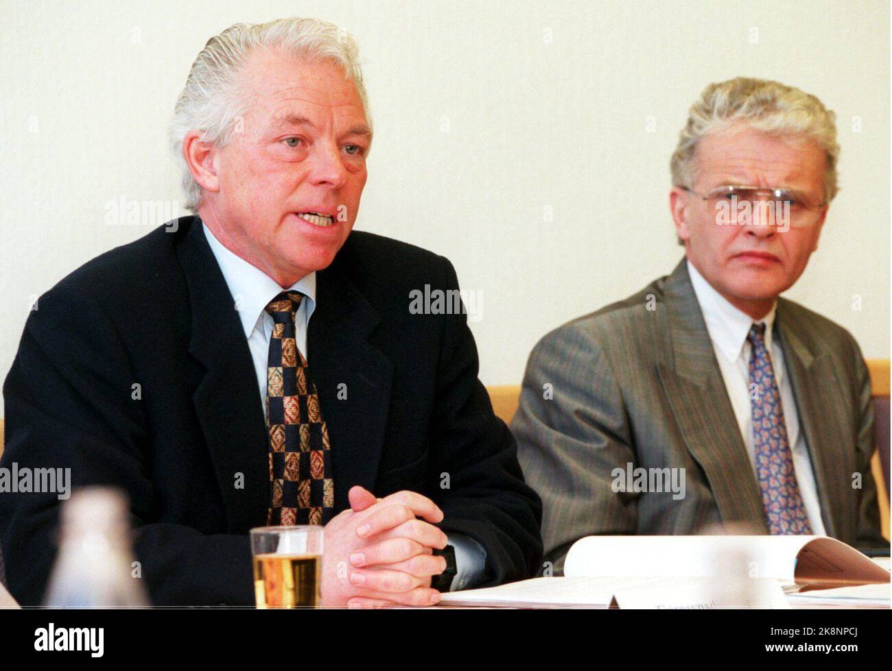 Krinking hi-res stock photography and images - Alamy
