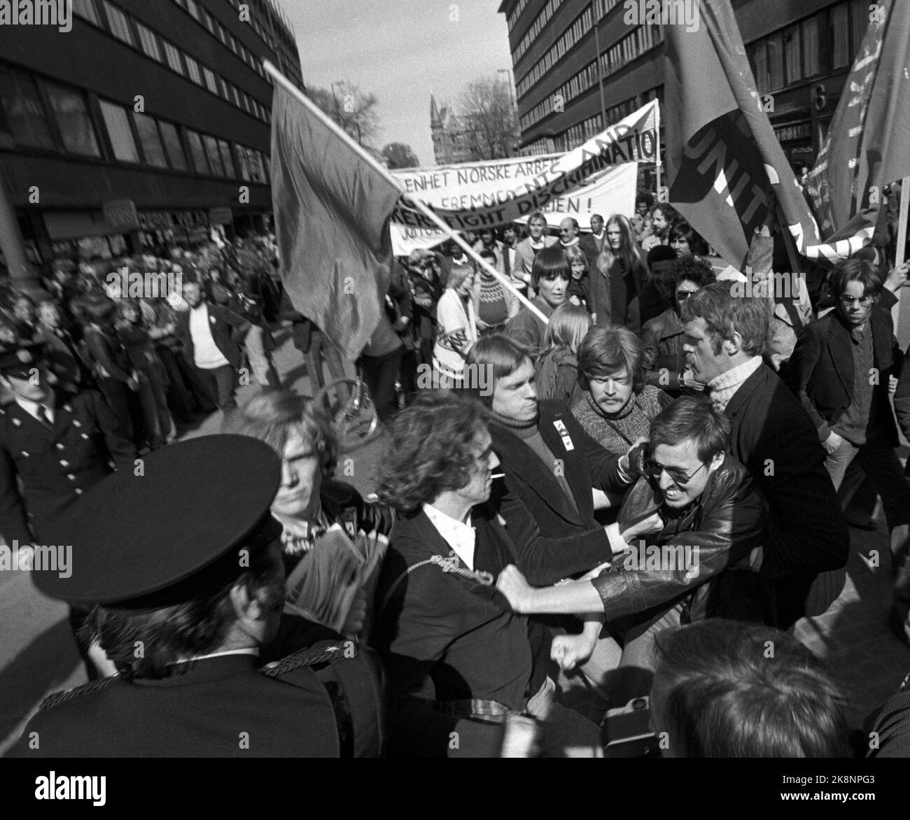 Erik blucher t police brought five people hi-res stock photography and ... Erik blucher t police brought five people hi-res stock photography and ...