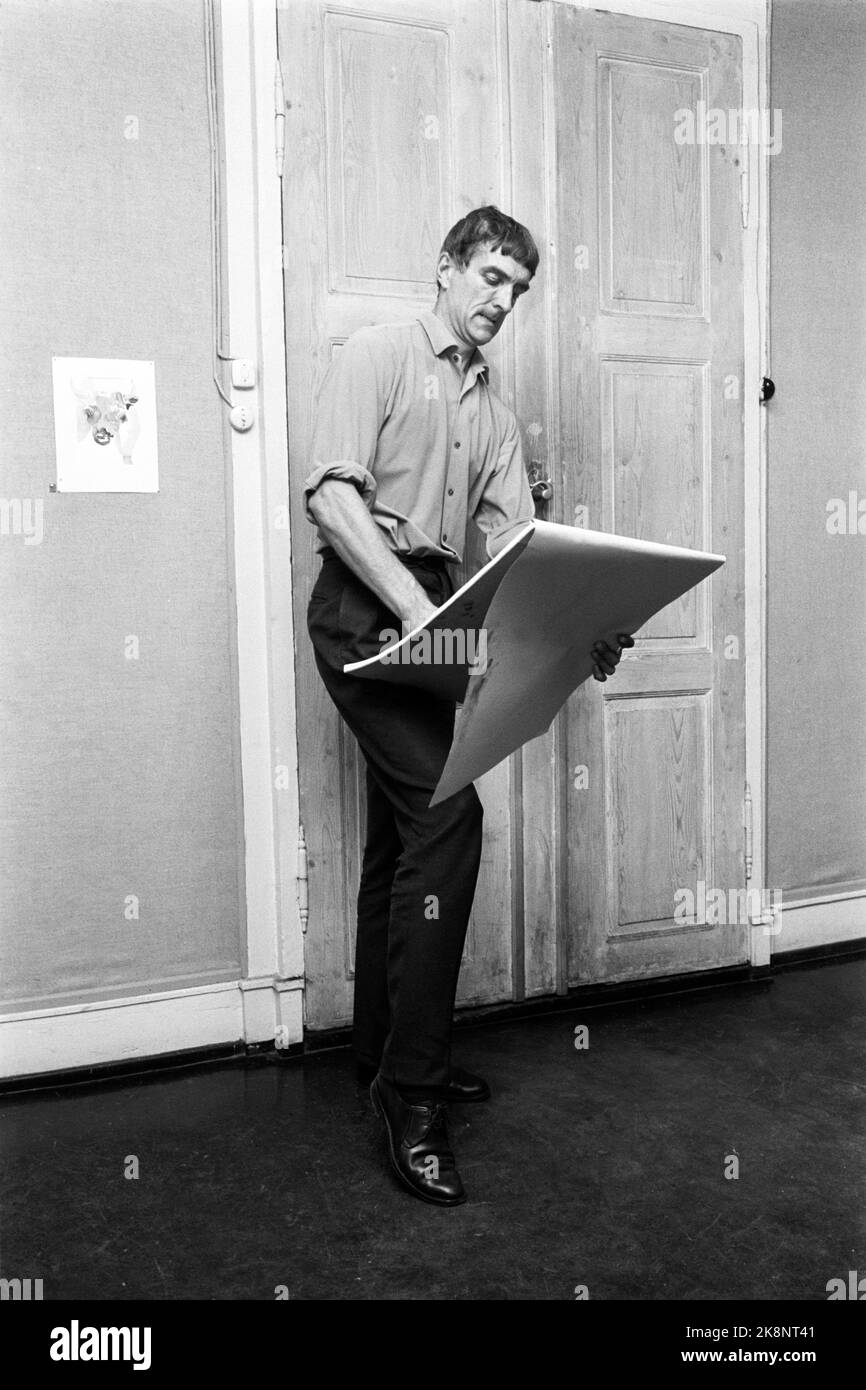 Oslo November 1966 Actor Wenche Foss is designed by ten different ...