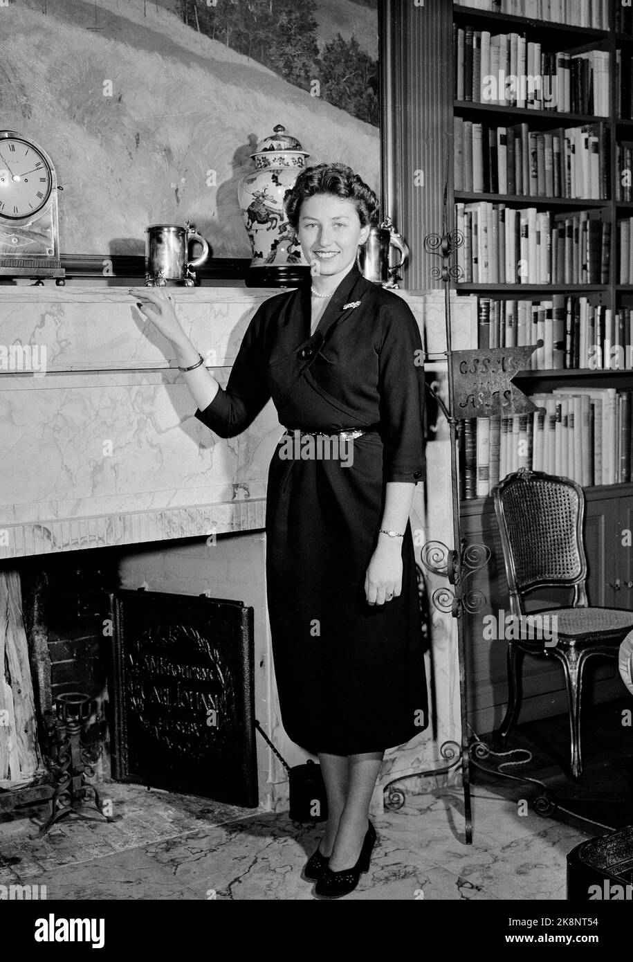 Princess astrid smiling hi-res stock photography and images - Alamy